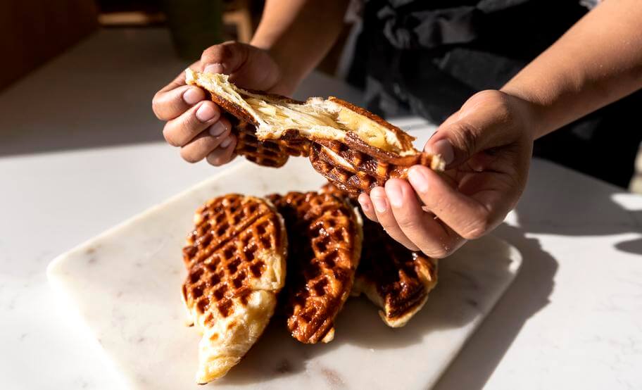 These 4 Croffle Cafes Will Captivated the Hearts of Foodies - Lemon Film